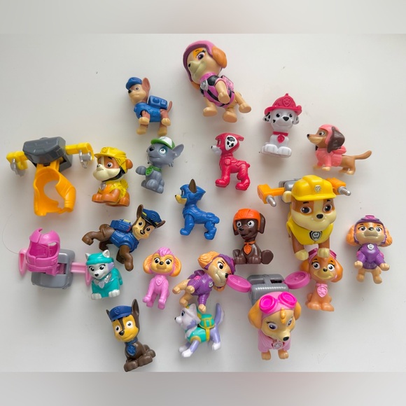 Paw Patrol | Toys | Paw Patrol Colorful Action Figures And Accessories ...